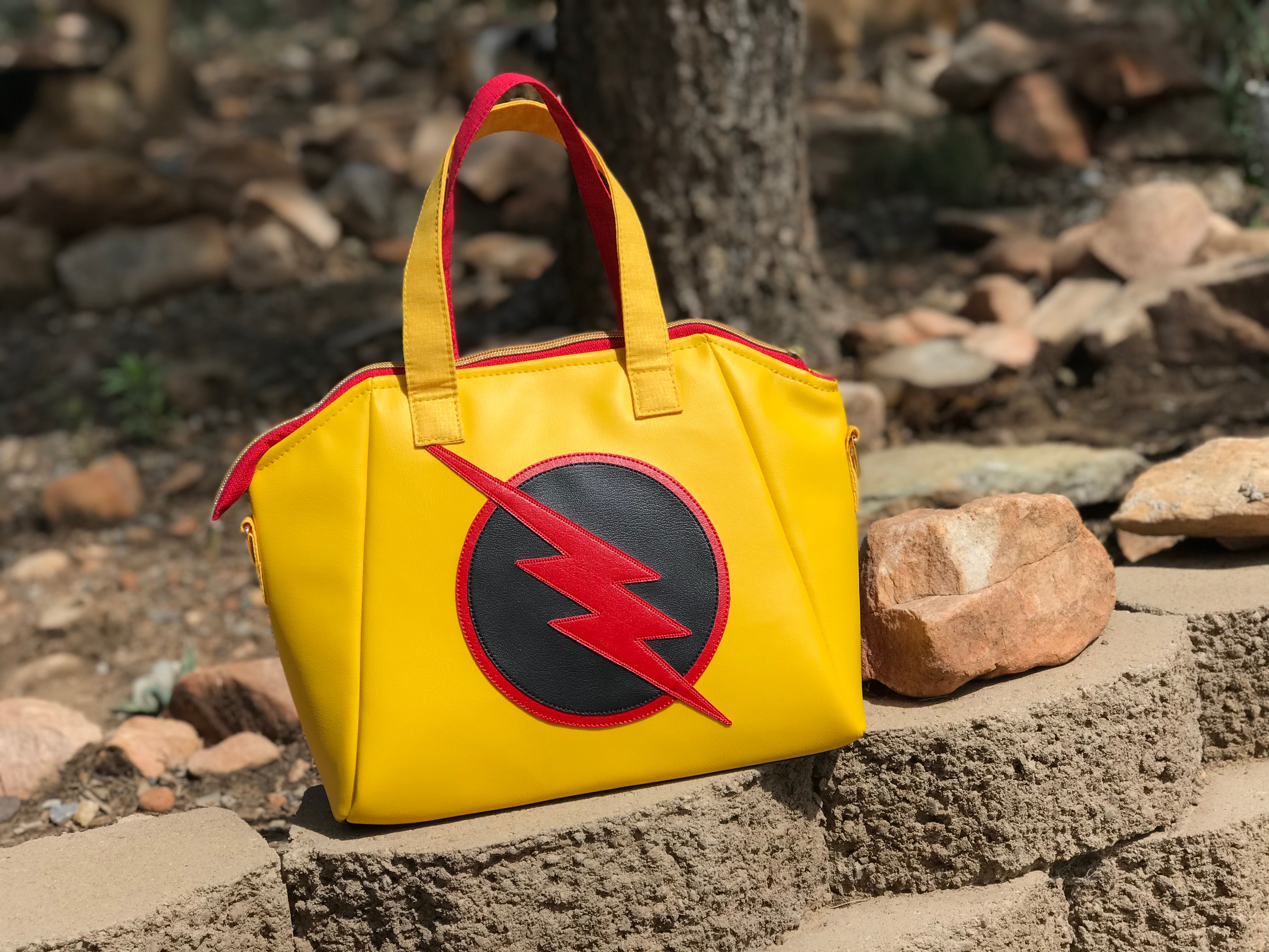 Fast Hero/villain 6x10 – Stitch'N Designs